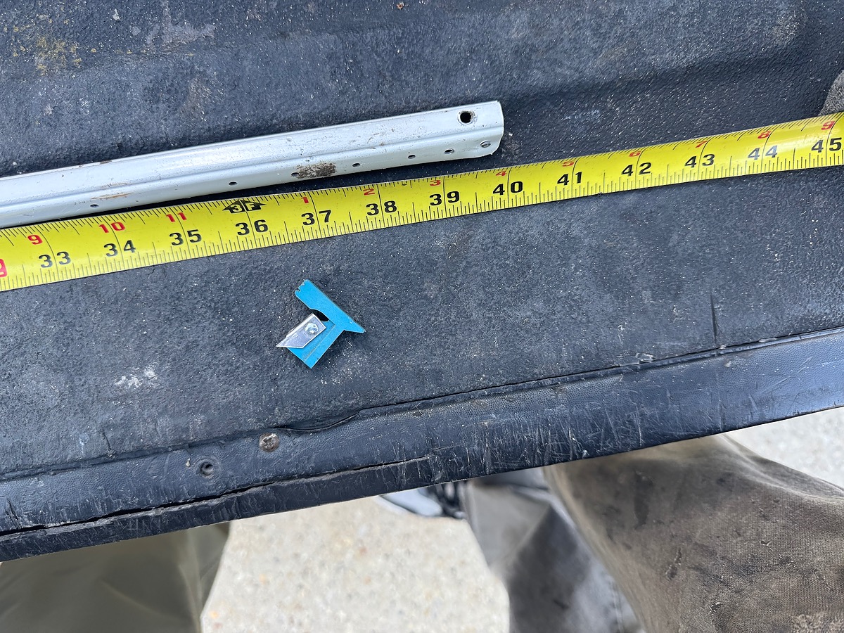 39TG with a blue shoe : SWISCO.com