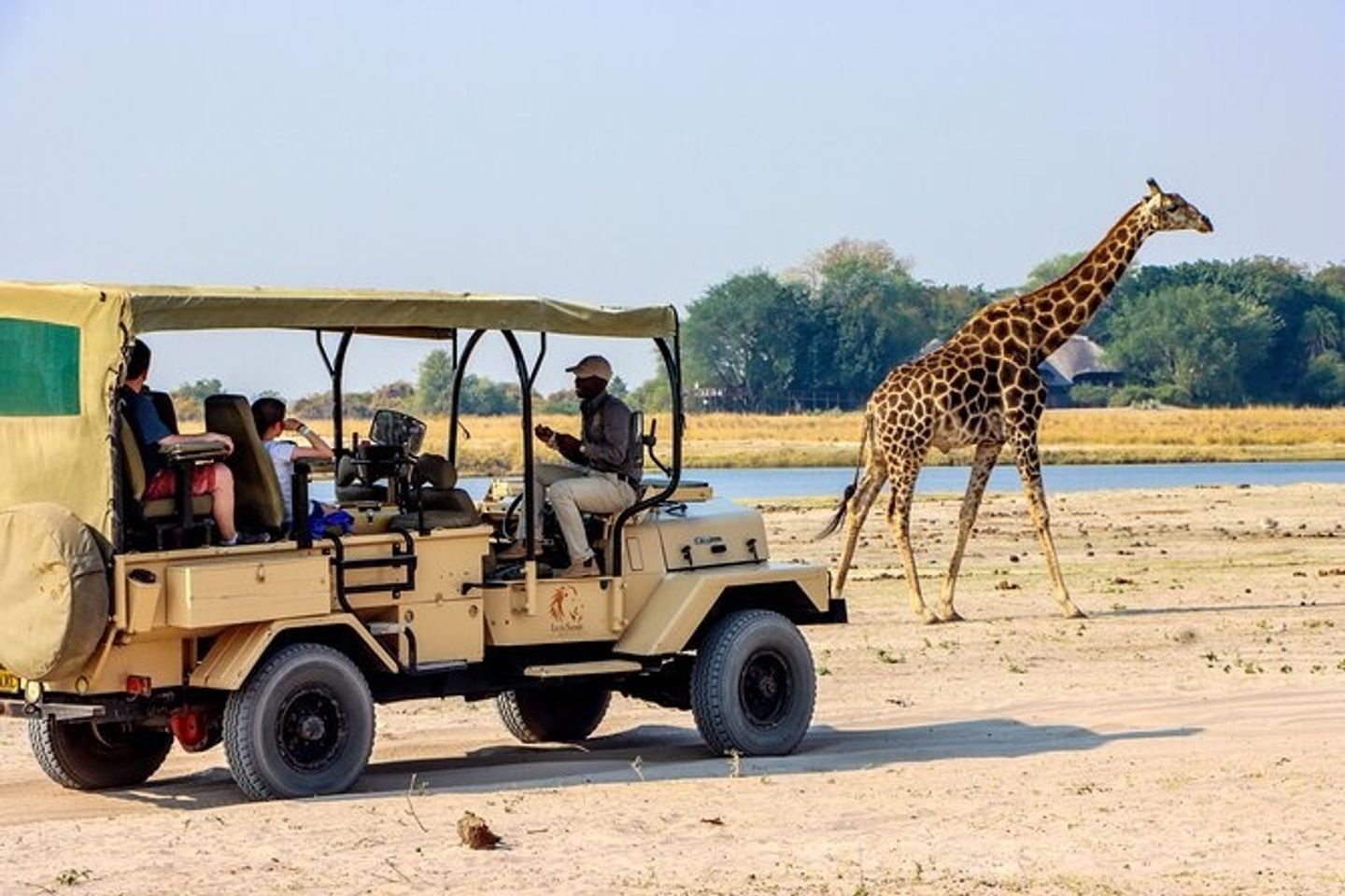 🎉 Discounted Adventure Tour Package – Victoria Falls & Chobe in ...