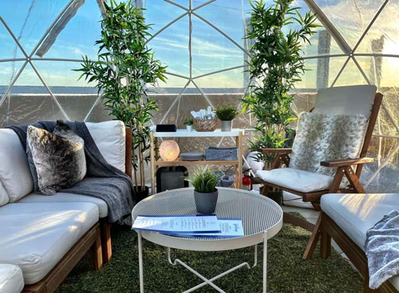 Skybar Rooftop Igloo Reservation (6:45 PM) in Virginia Beach, VA, USA