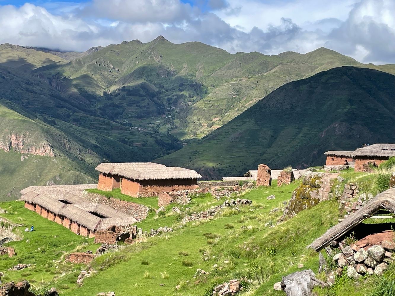 La Base Lamay - Inca Trail to Huchuycosco in Lamay, Peru