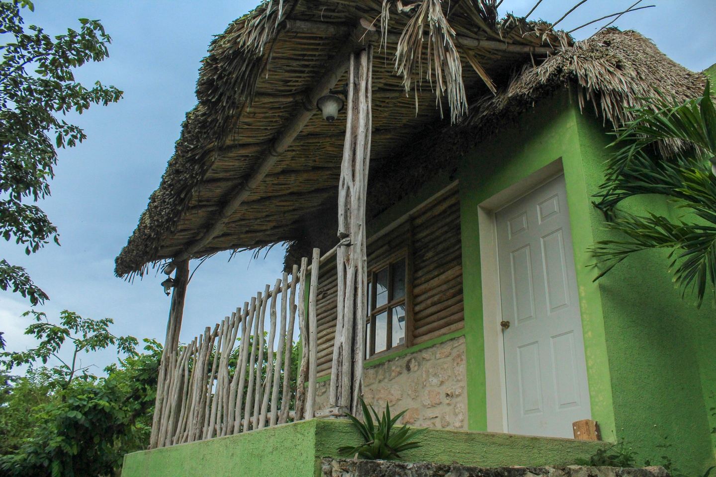 CENOTILLO: Pasa una noche tranquila en una cabaña in 97640 Cenotillo ...