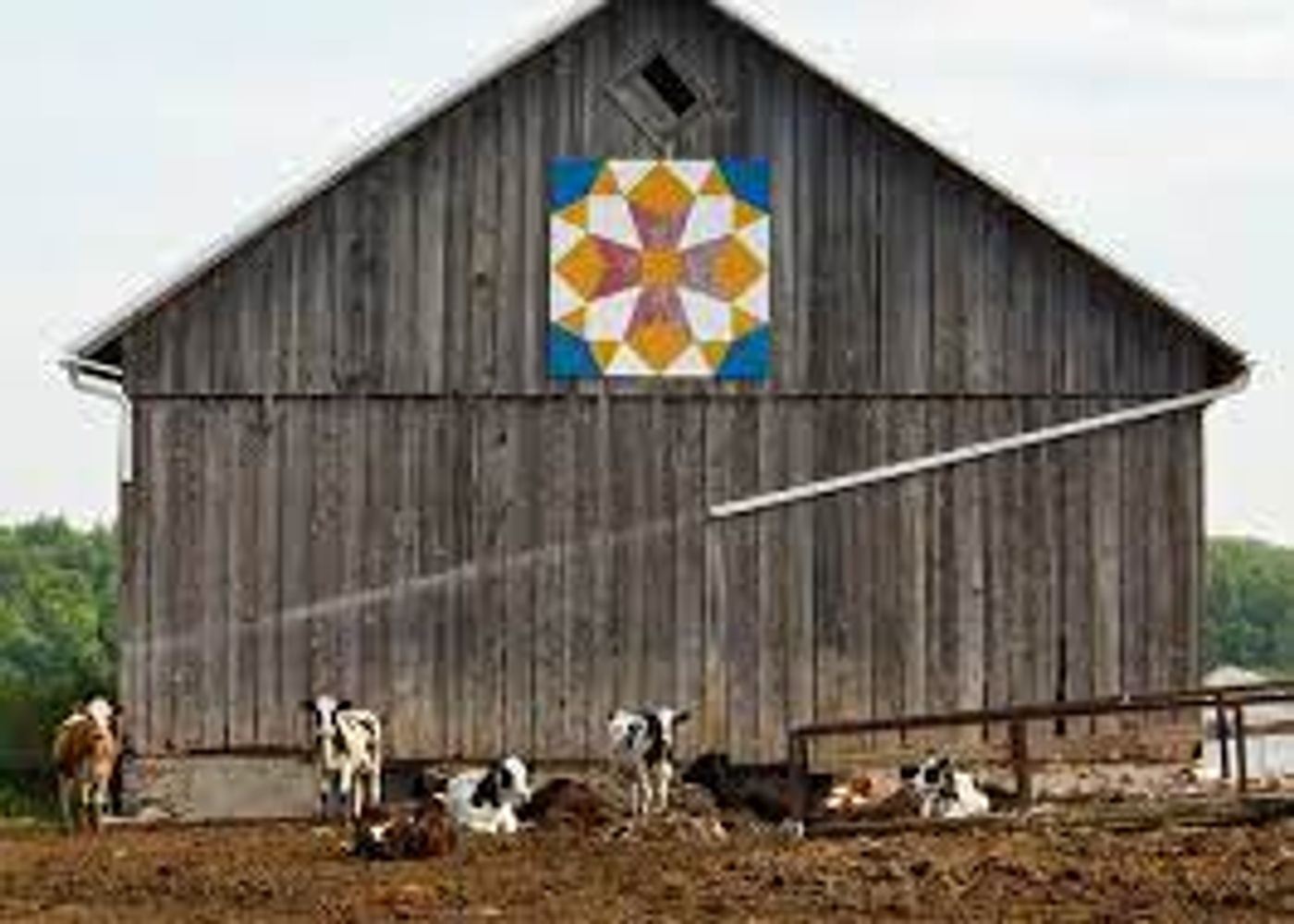 Barn Quilts & Hidden History Murals in Marquette County Wisconsin