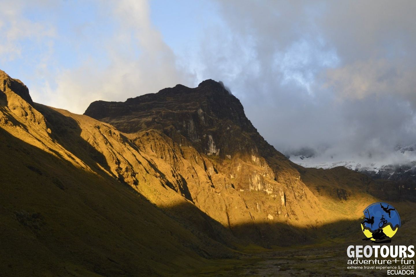 El Altar – 2 Day Trekking Tour / El Altar Tour 2 Días in El Altar, Ecuador