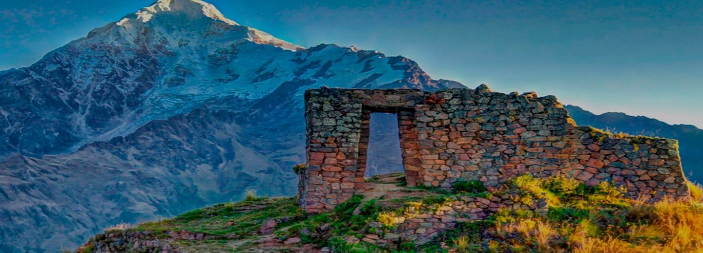 INTI PUNKU HIKE - INCA QUARRIES Full Day in Cusco, Perú