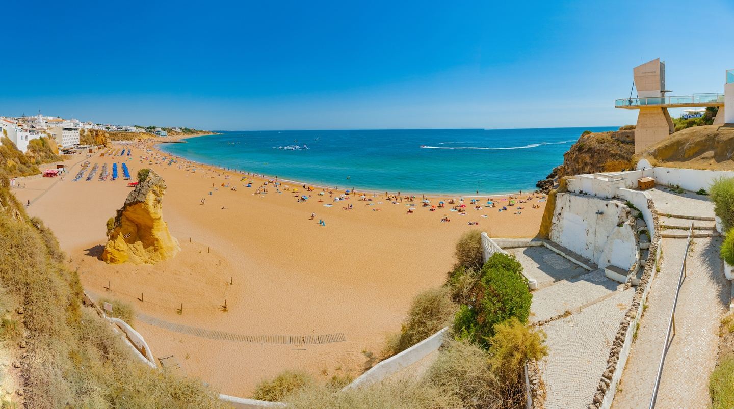 Amazing Albufeira Group Trip in Albufeira, Portugal