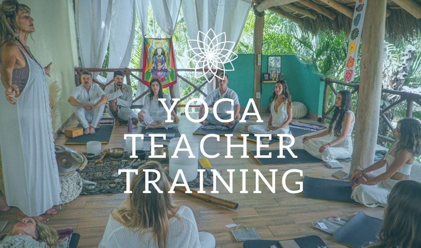 200 hs YOGA TEACHER TRAINING in Sayulita, Nay., México
