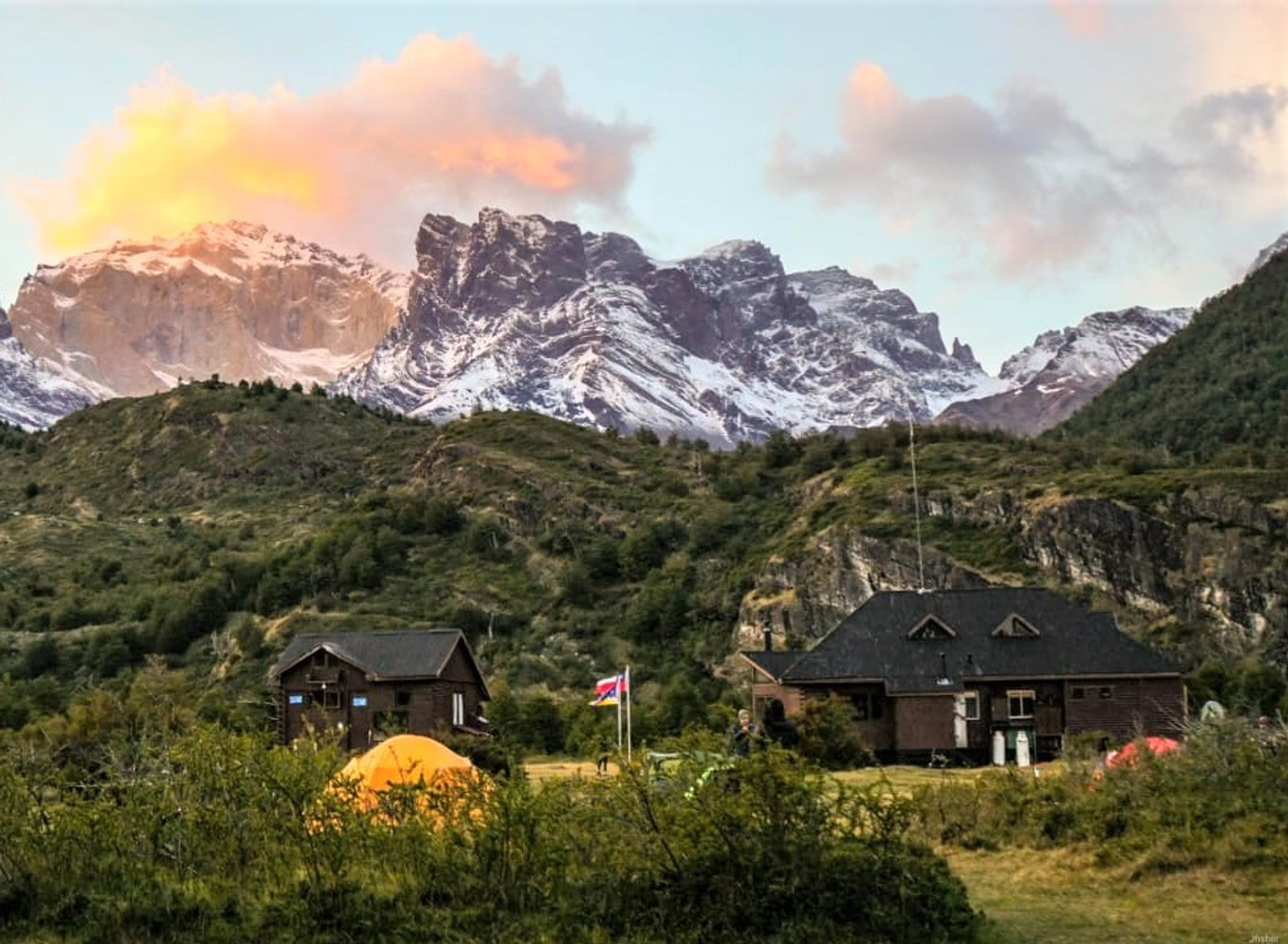 28-01/ Camping Paine Grande y Grey/ CHEN CHIA MIN x1 in Torres del Paine, Torres de Paine ...
