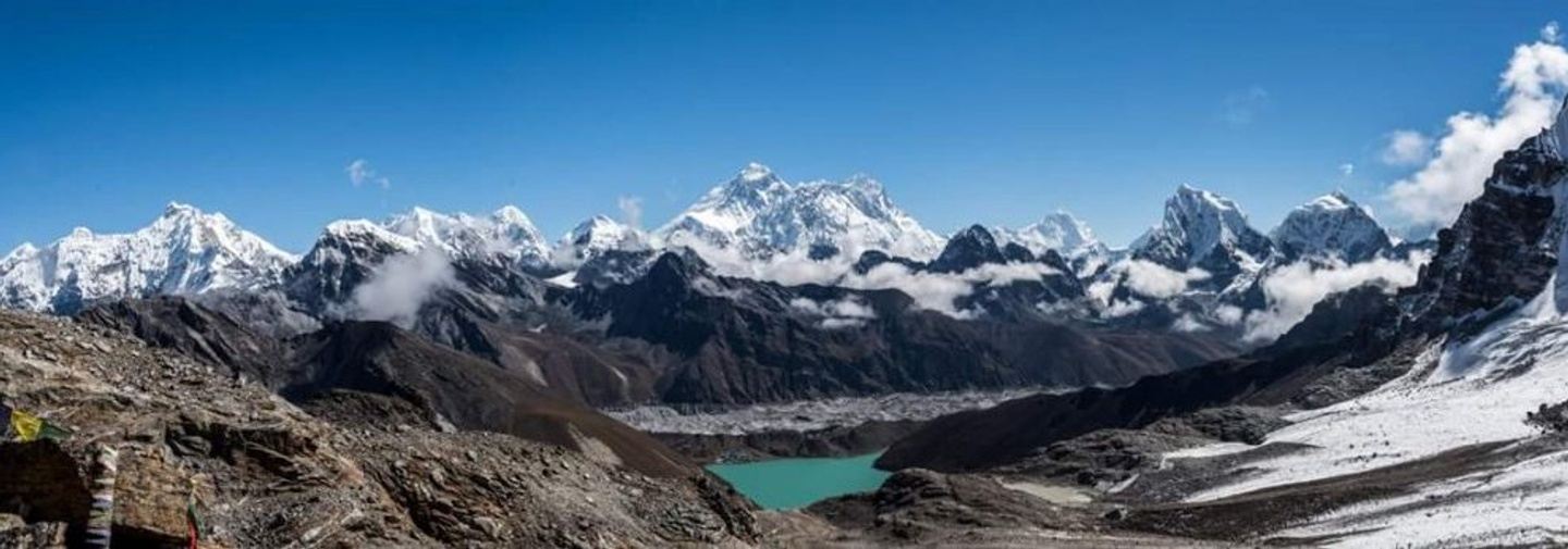 EBC Gokyo Lake Via Cho La Pass Trek in Kathmandu 44600, Nepal