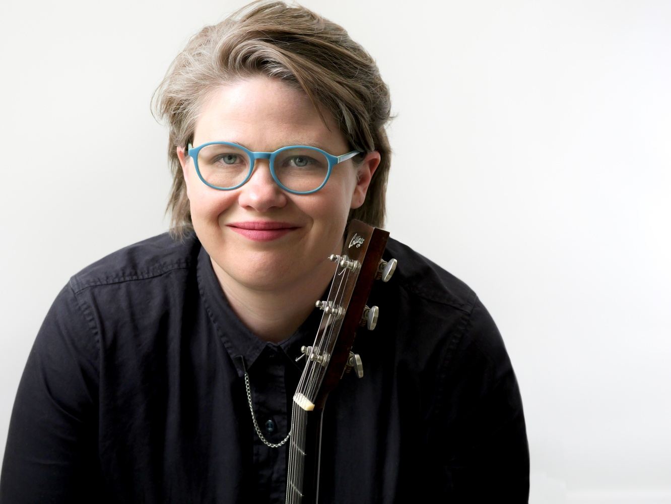 Beyond the Tartan with Katie Dahl in Multidestination