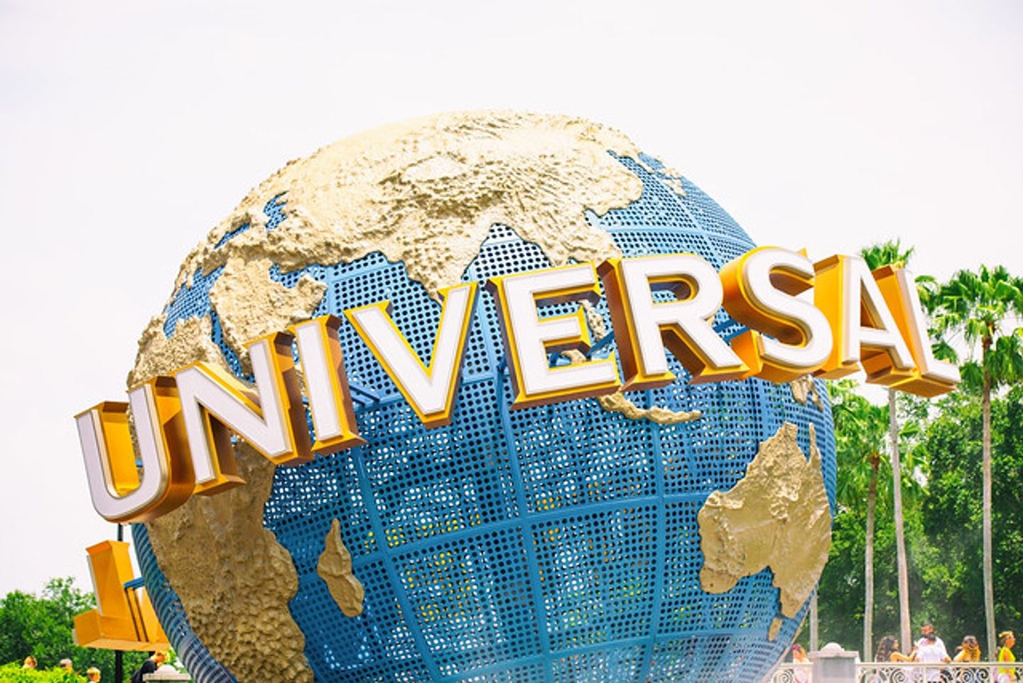 Universal Trip in Universal