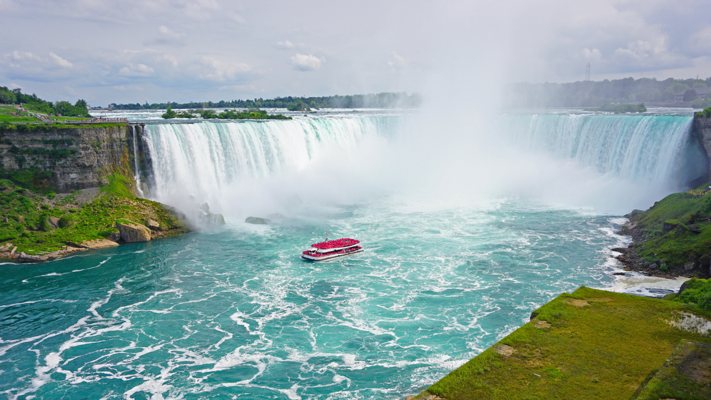 Niagara Falls - Total Eclipse of the Sun in Buffalo, NY, USA - Niagara ...