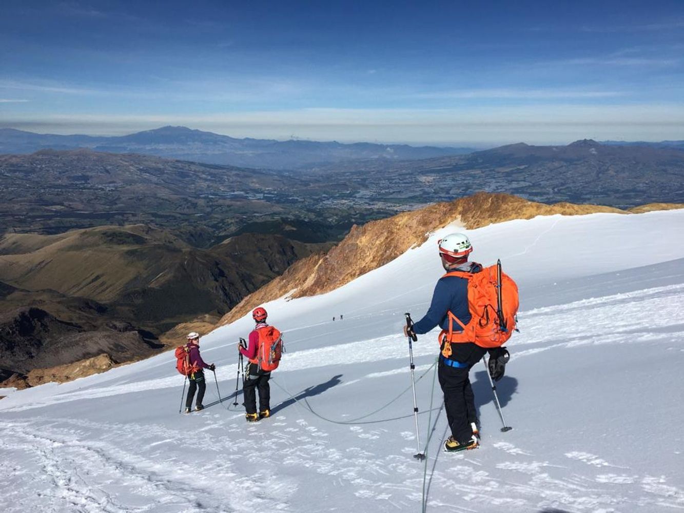 Climb Rumiñahui & Cayambe Volcano (5.790 m / 18,996 ft) in 3 days in ...