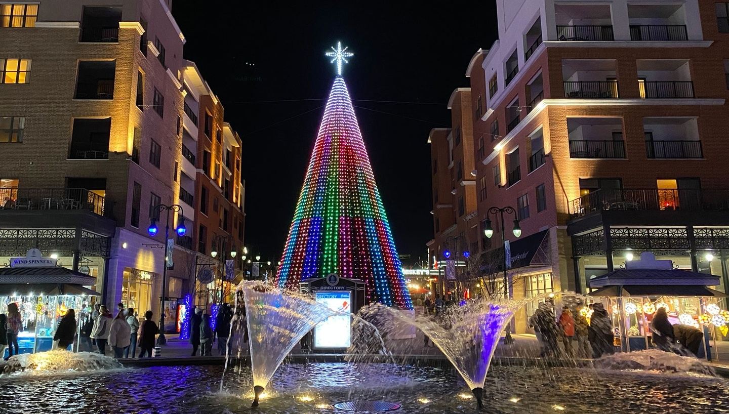 Branson at Christmas Time! in Branson, MO 65616, USA