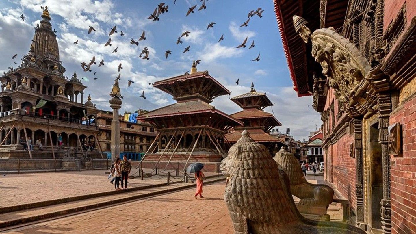 Patan Day Tour - 1 Day in Lalitpur, Nepal