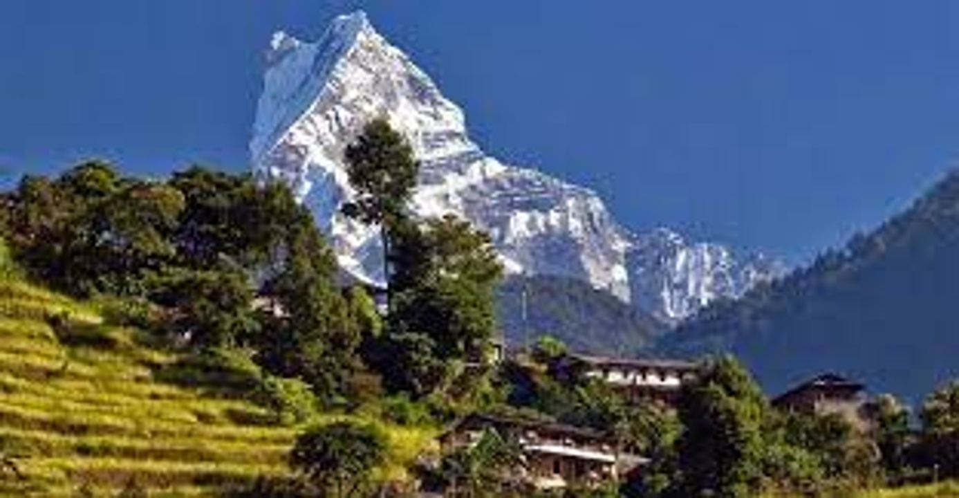 MACHHAPUCHHRE BASE CAMP TREK in Nepal