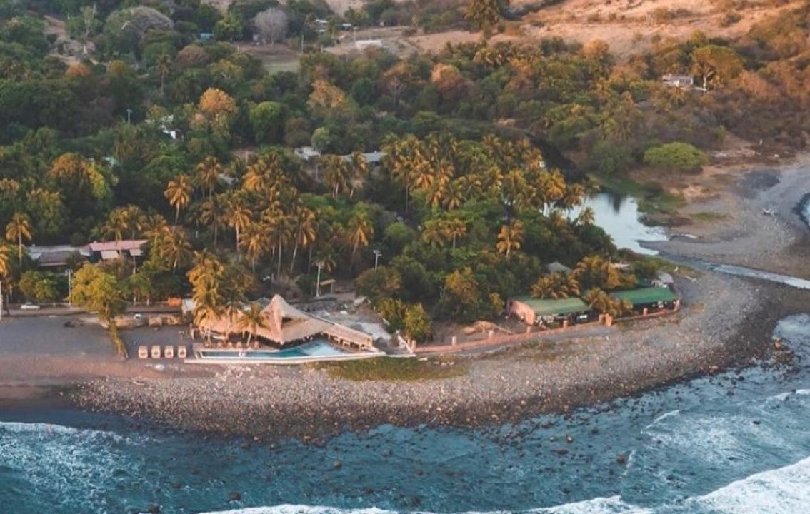 Yoga x Surf Retreat El Salvador in Mizata, El Salvador