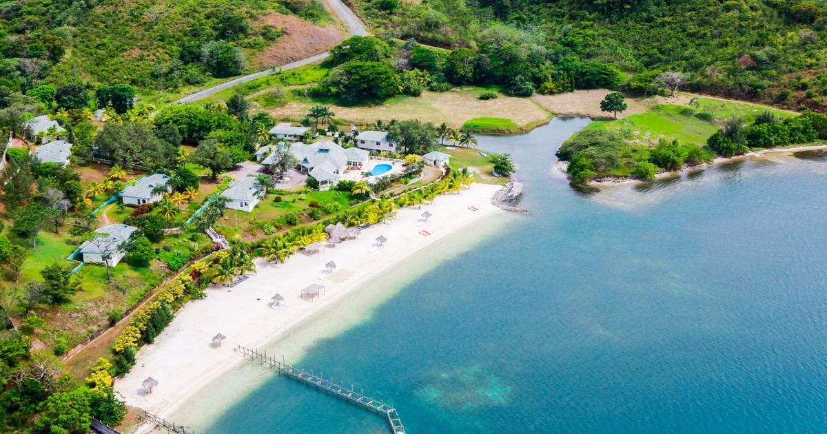 Roatan - Bay Islands of Honduras Diving! in Turquoise Bay Resort ...