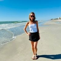 Julie Bell's WeTravel Profile